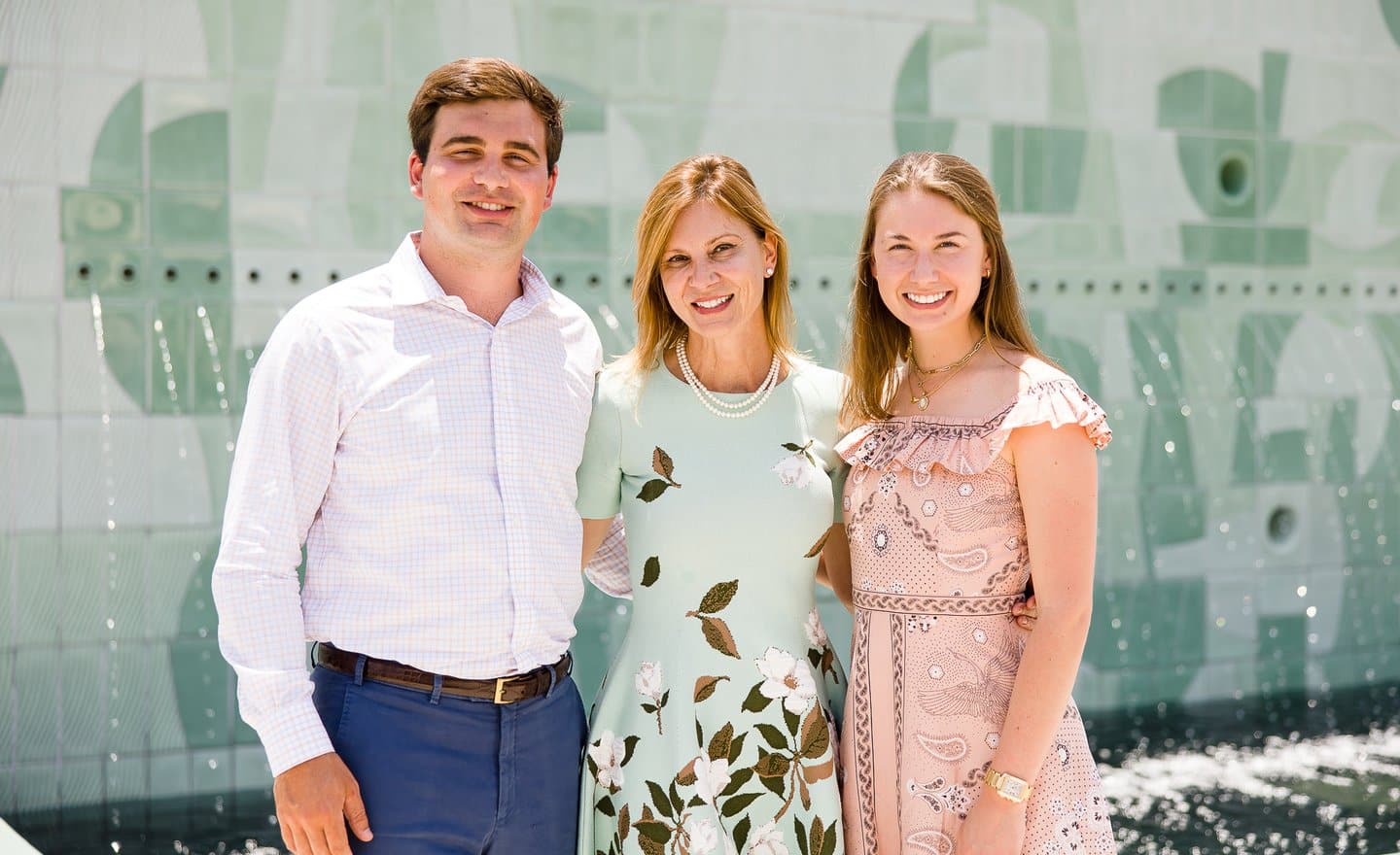 A Generous Gift to Houston Botanic Garden Creates a Water Wall Party ...