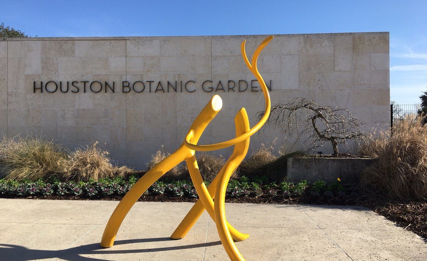 In Fantastical New Sculptures at Houston Botanic Garden, Tobin Captures ...